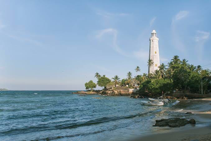 Dondra Lighthouse | Do in Sri Lanka South